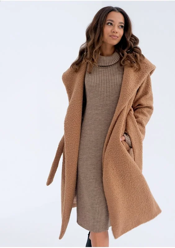 Amelie - camel boucle coat with a hood - Mosquito